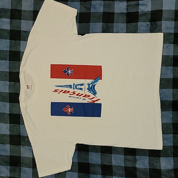 Anvil | Shirts | Vintage Usa Fabric Anvil Eiffel Tower Tee Never Worn ...